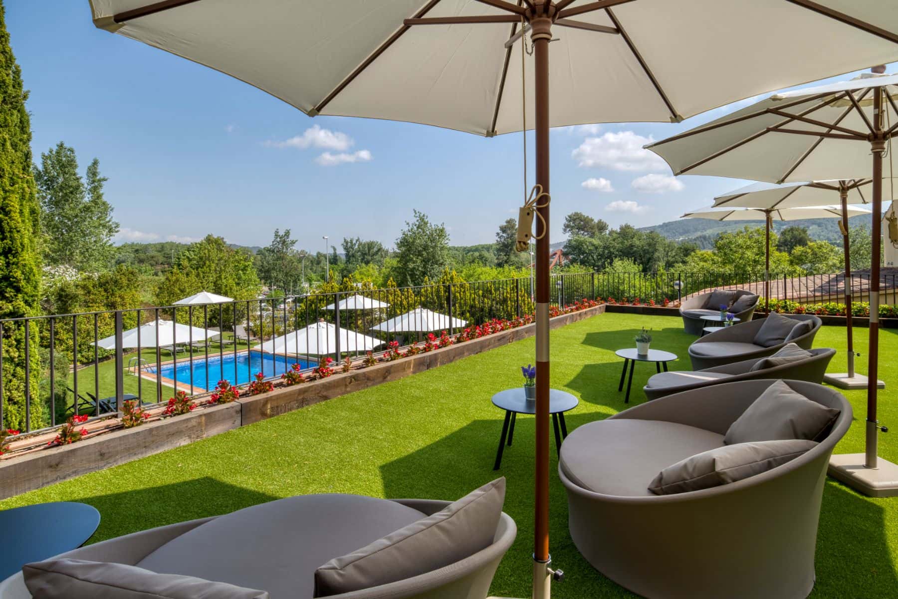 Hotel Costabella — Book Hotel in Girona — 5% DISCOUNT